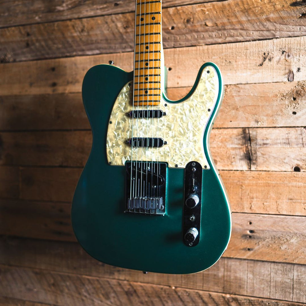 Fat Bottom Guitars - We Buy, Sell, & Trade Guitars!